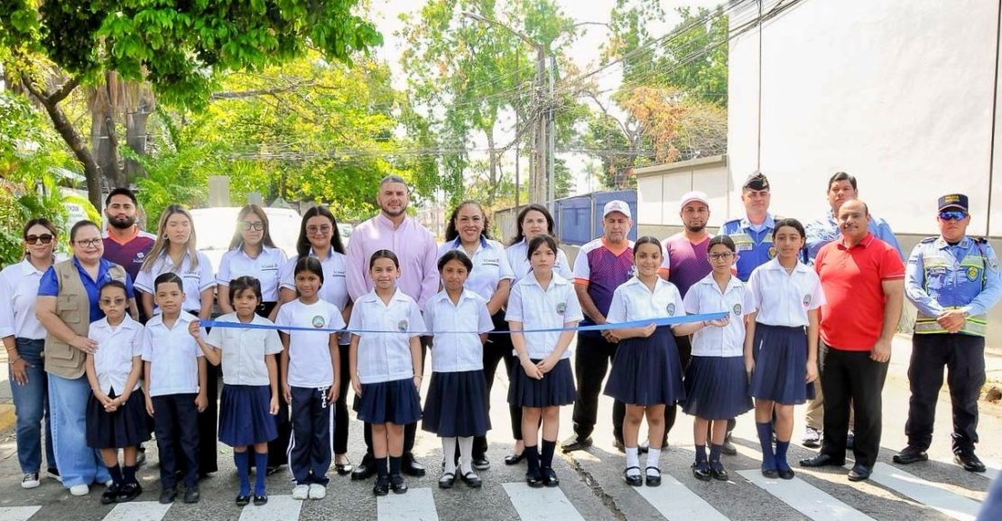 Fundación Alan E. Flores, Grupo Flores y United Way Honduras inauguran ...